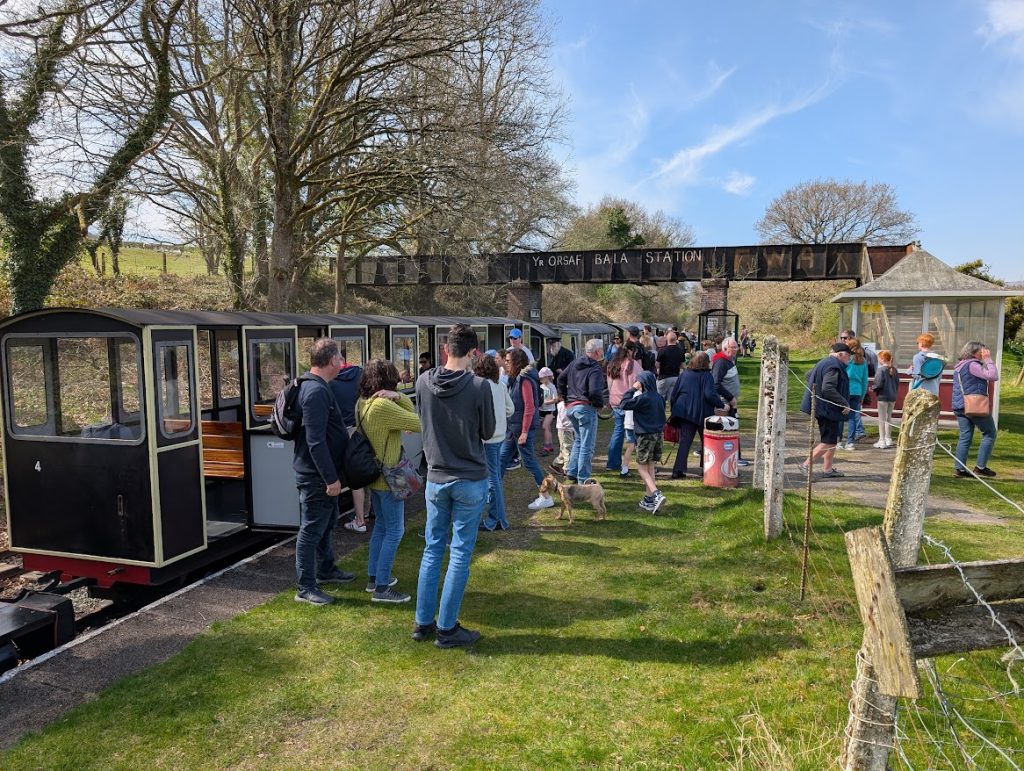 Train Services – Bala Lake Railway